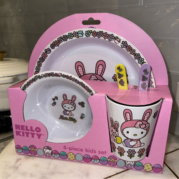 Hello Kitty | Dining | Nwt Hello Kitty Sanrio Easter Floral 5 Piece Melamine Kids Dinnerware Set ...